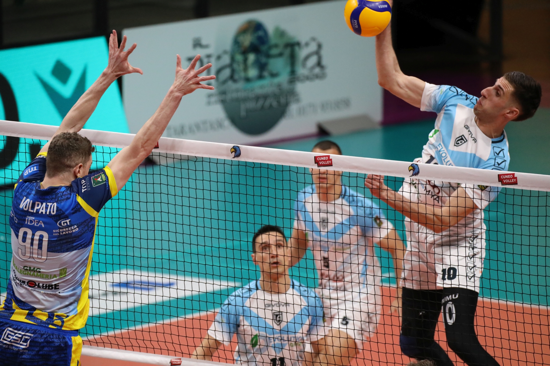 La Joy Volley alza il muro: ecco Cristian Frumuselu! | Lega Pallavolo ...